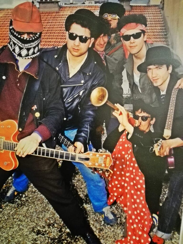 «King of Bongo» de Mano Negra, álbum que celebra 33 años con un legado ...