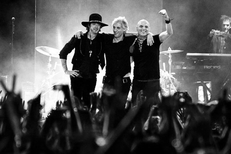 Soda Stereo: 16 años del «Gracias… Totales» que marcó una era | Dr ...